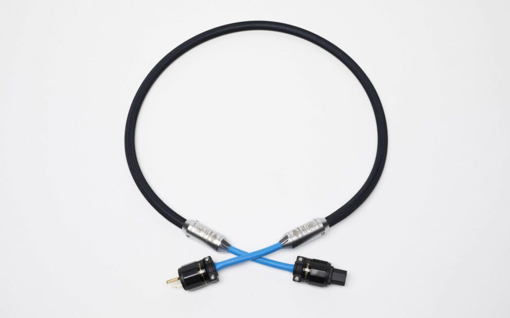 Siltech Crown Prince Power Cable finns hos Ultimate.se - Sounds Perfect
